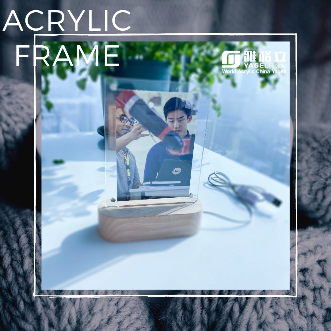 How To Decide Which Type Of Acrylic Best Fits Your Display Case Needs